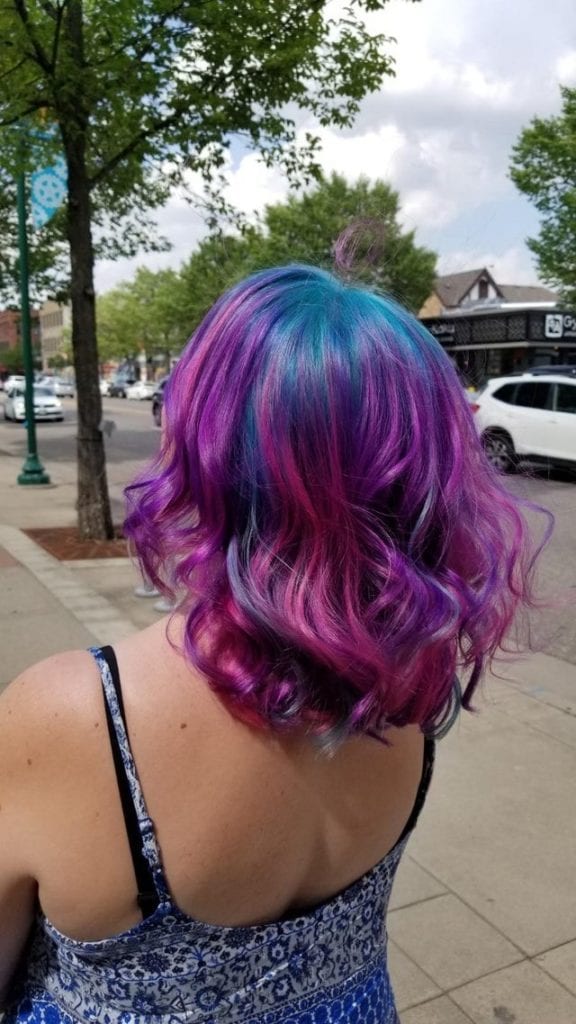 50 vibrant hairstyles people can spot from miles away