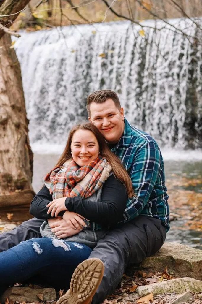 Man brags about rockstar wife for saving woman in her wedding dress ...