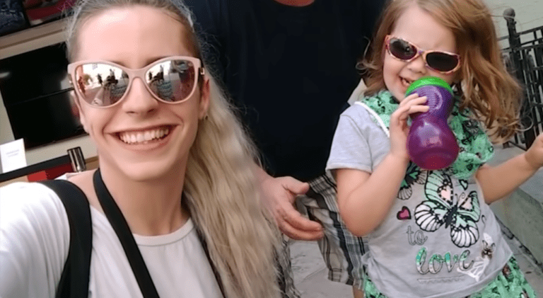 Online gamer 5000 miles away solves case of missing girl