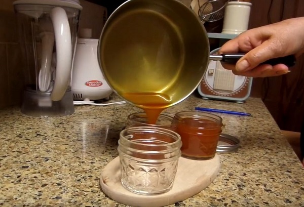 The next time your back aches try making this warming cayenne-ginger ...