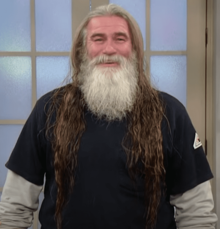 Son neglects hair for years after mom’s death, finally agrees to a makeover