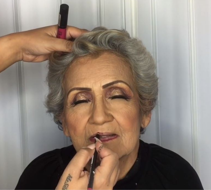 Pro makeup artist gives 78-year-old grandma gorgeous makeover