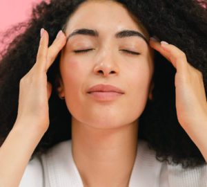 6 simple anti-aging face exercises to firm the jawline, lift cheekbones ...