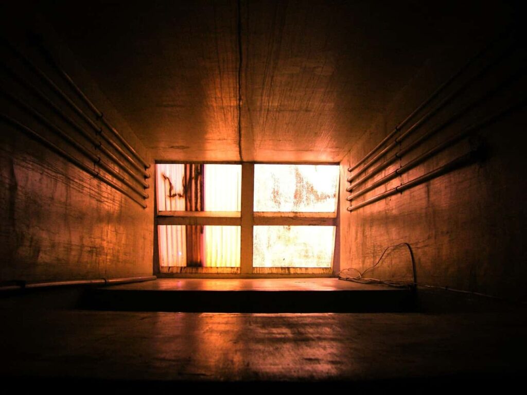 What Happens To Your Body If Your’re Inside A Falling Elevator