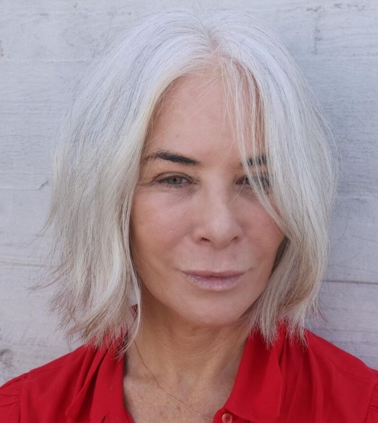 25 Gray Bob Haircuts So Beautiful They’ll Take Your Breath Away