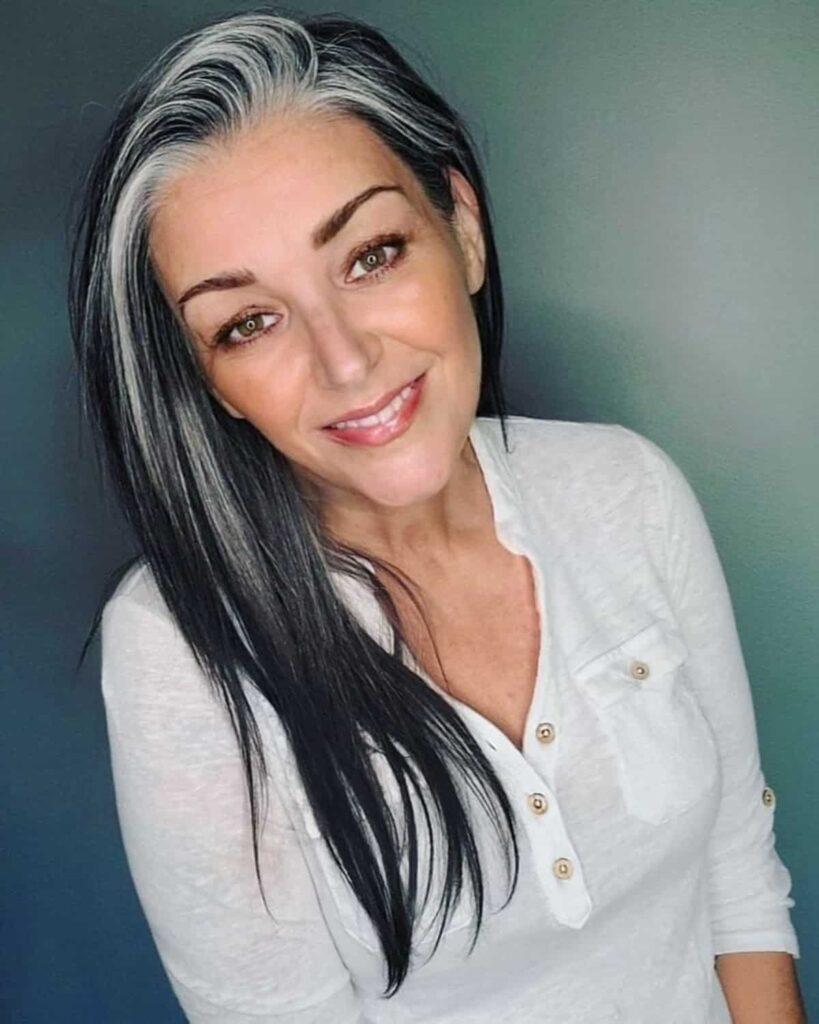 40 “Salt and Pepper” Hairstyles That Are Effortlessly Gorgeous
