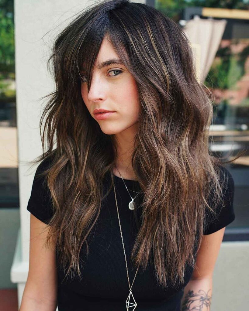Gorgeously effortless long hairstyles that’ll turn heads wherever you go