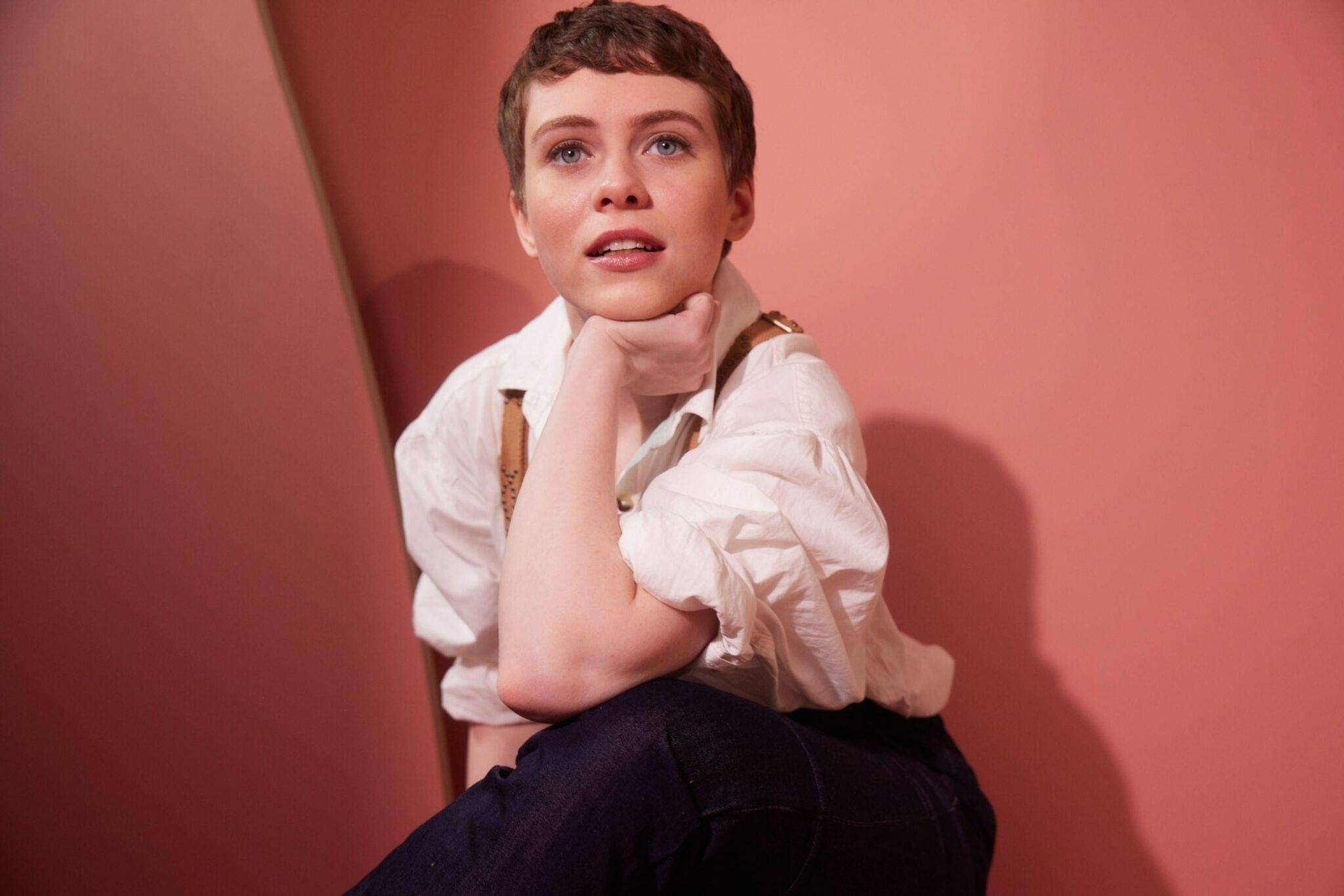 40 Surprising Body Language Signs and What They Actually Mean