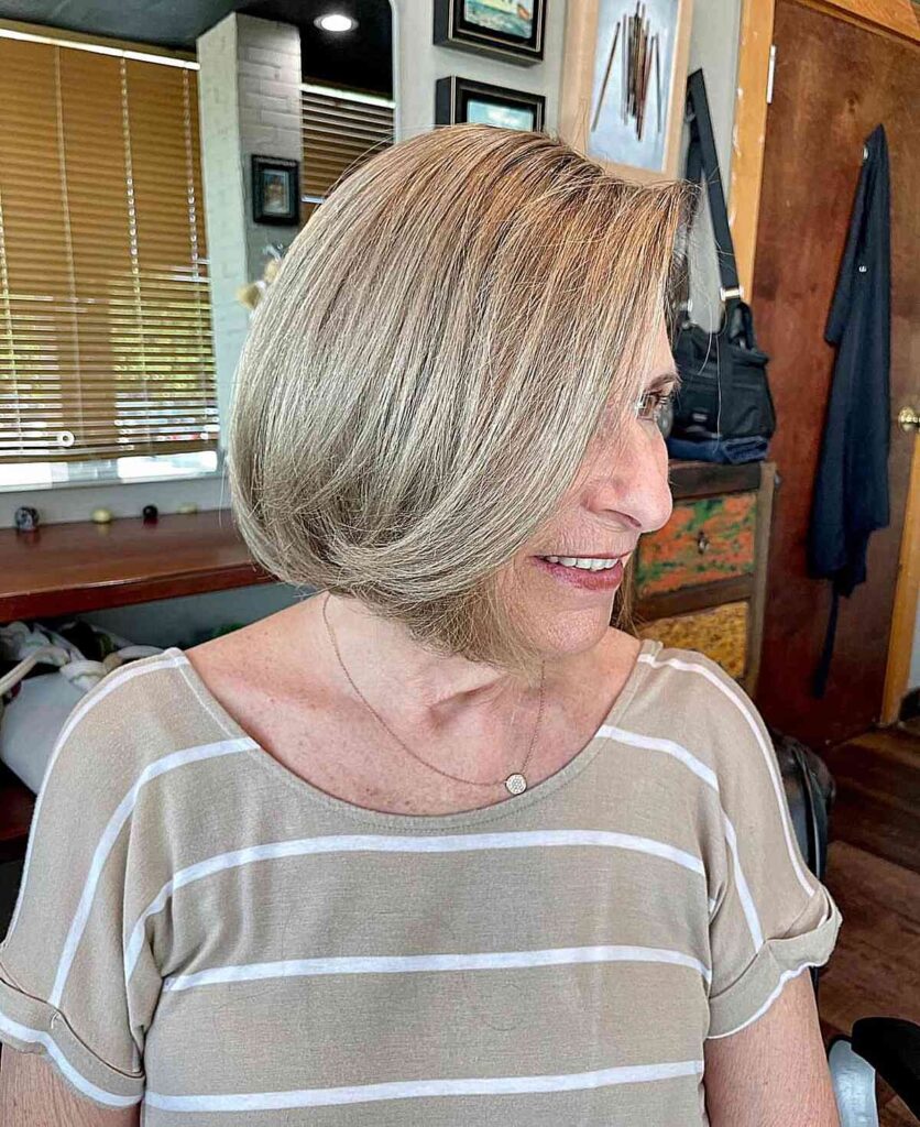 35 fabulous hair colors that make a woman over 60 look 10 years younger