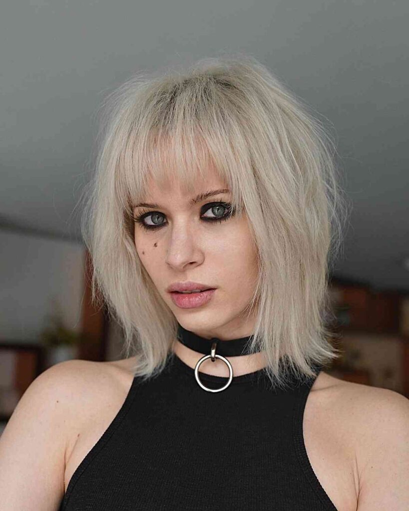 30 Above the shoulder haircuts that are stop-you-in-your tracks gorgeous