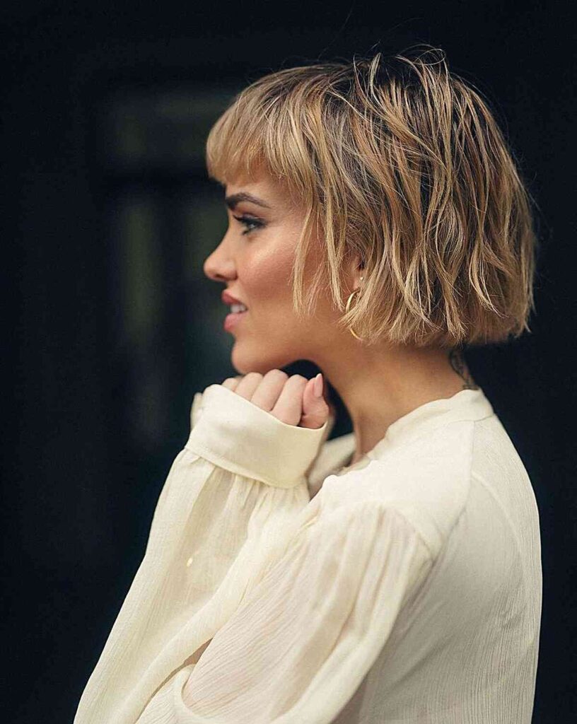 30 Above the shoulder haircuts that are stop-you-in-your tracks gorgeous