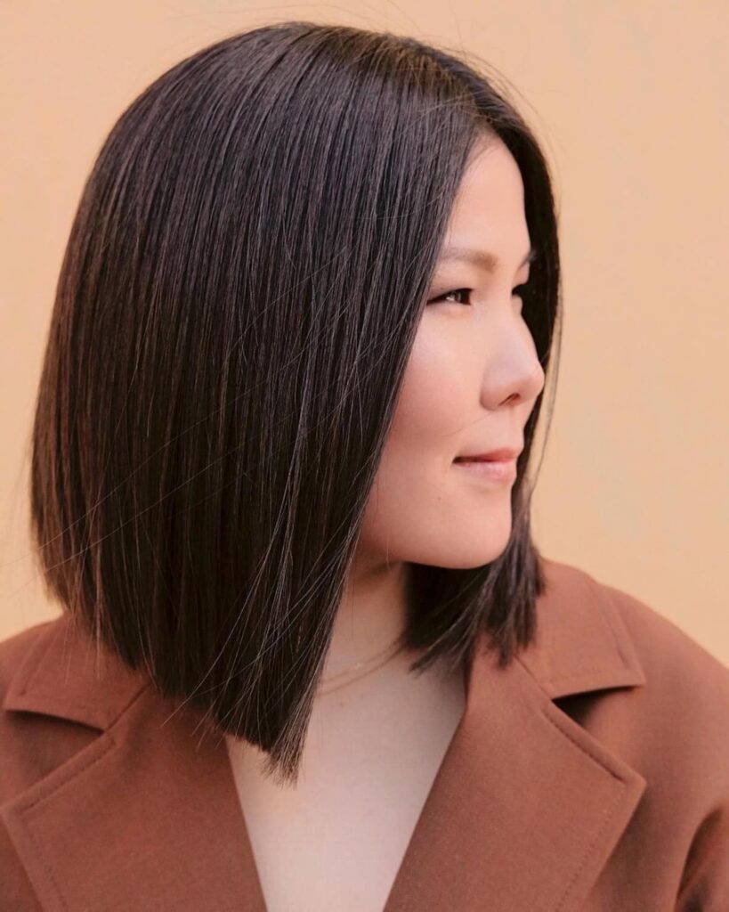 35 Flattering Haircuts for Round Faces That Stylists Swear By